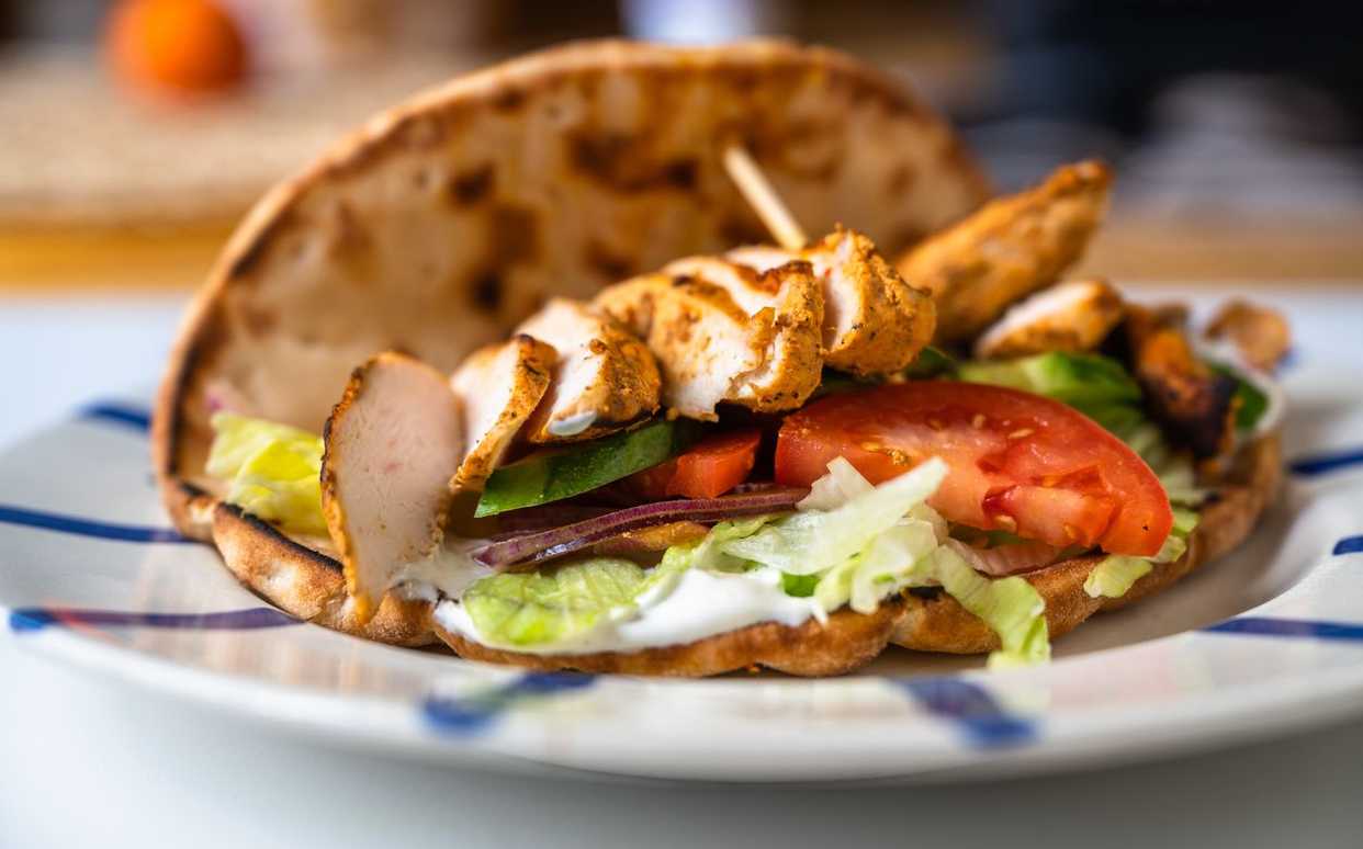 Ibrahim kebab Pizza Suchdol | Bolt Food