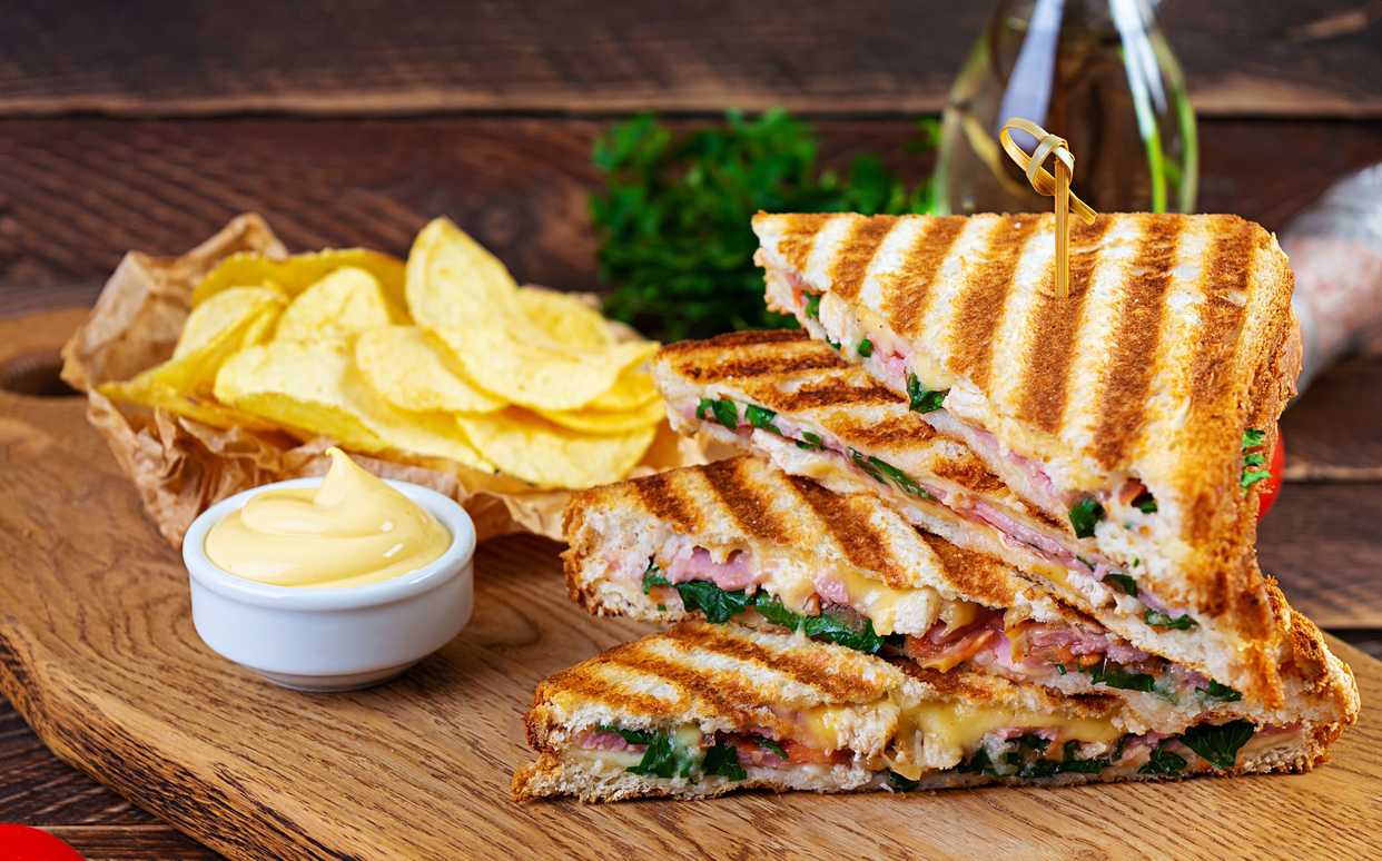 Holy Sandwich Shop | Bolt Food