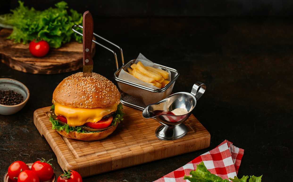 Hollywood Platinum | Bolt Food