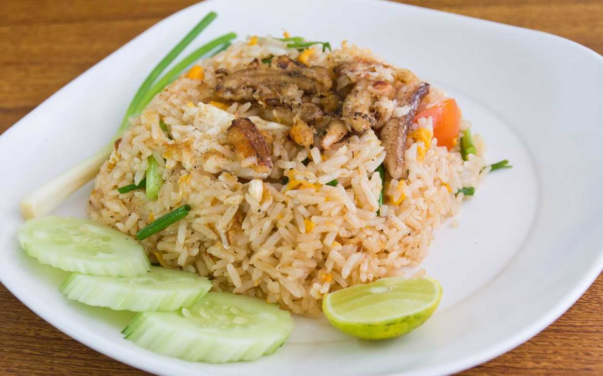 Zarzar's Restaurant and Bar | Bolt Food