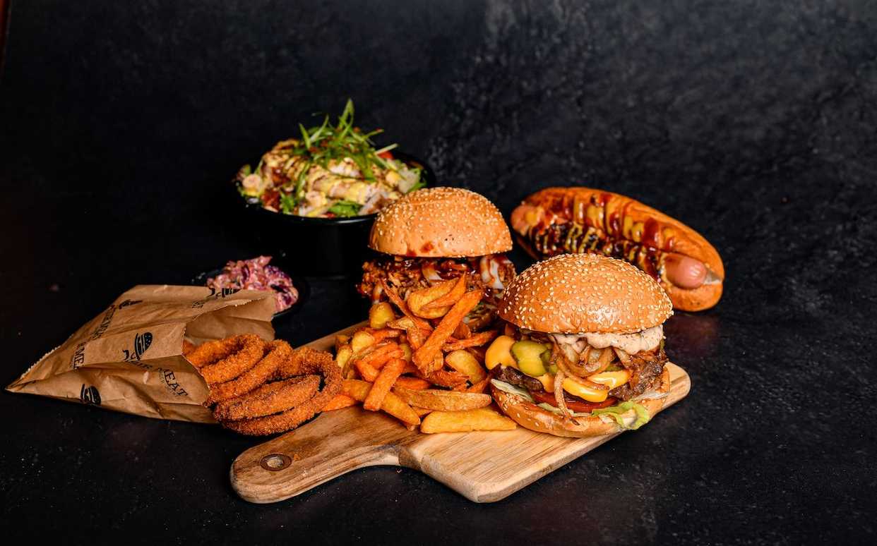 Sir Meat Burger Joint | Bolt Food