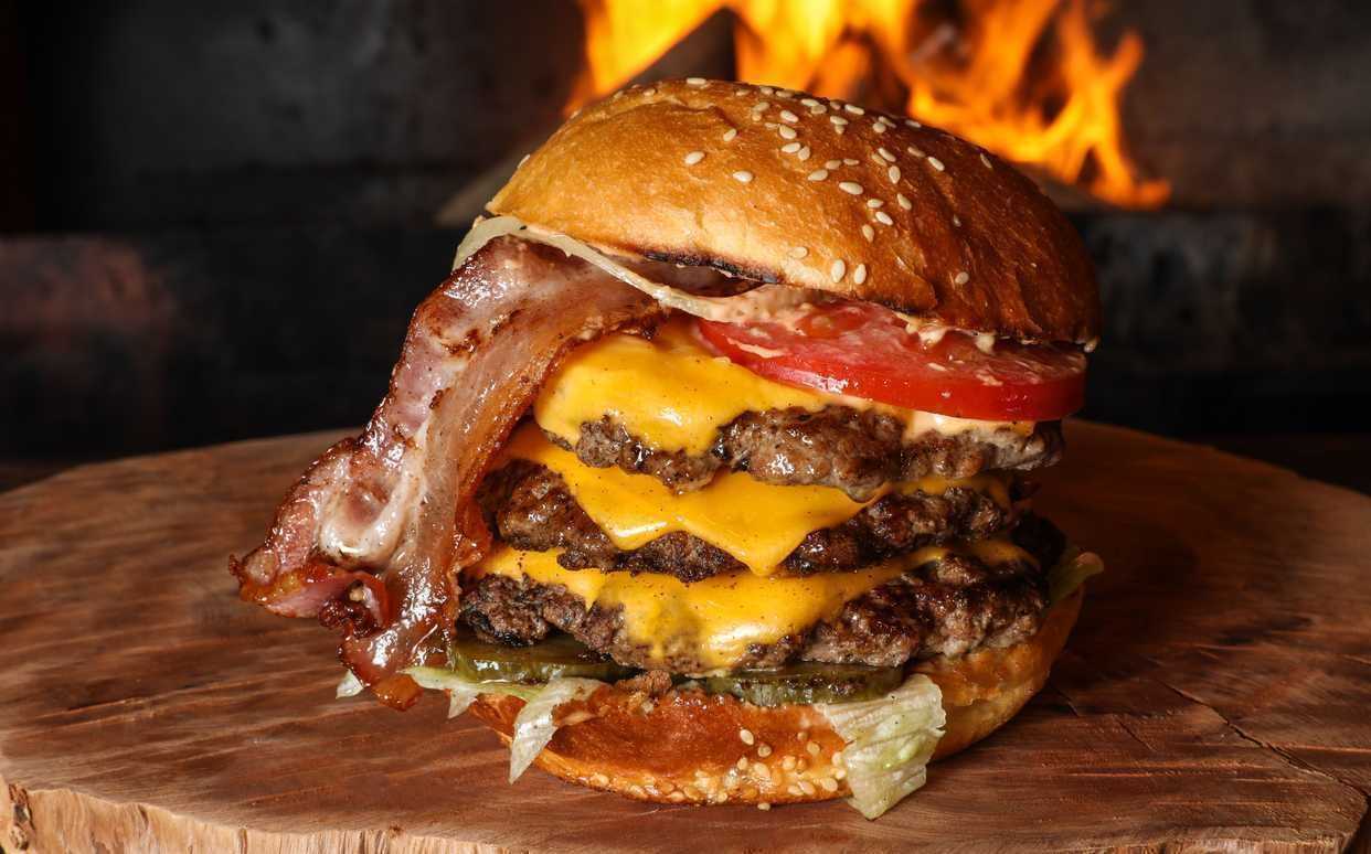 გოჩიტს მონსტერ ბურგერი ვაჟა-ფშაველა | Bolt Food