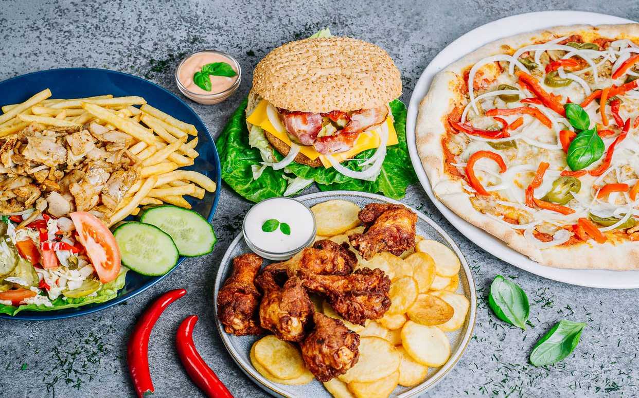 Sirius Kiirtoit ja Pitsakohvik | Bolt Food