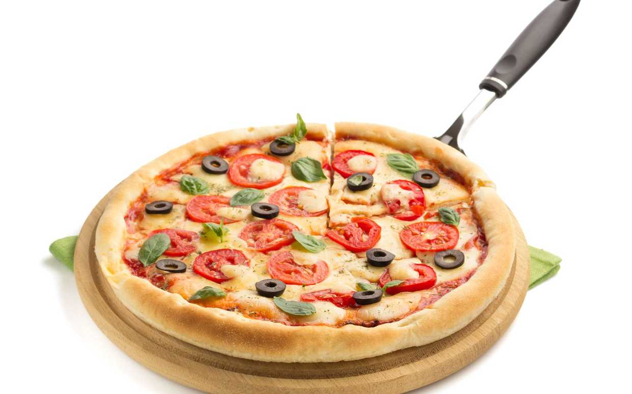 Snack Pizza Halal | Bolt Food