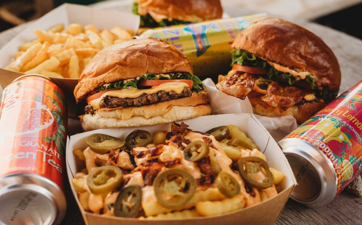 Rodi's Yellow Submarine Smash Burger | Bolt Food