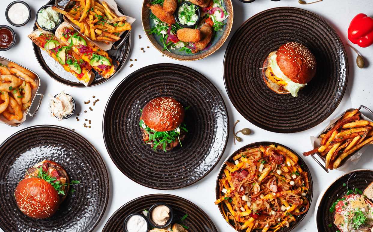 Peter's Burger Pub | Bolt Food