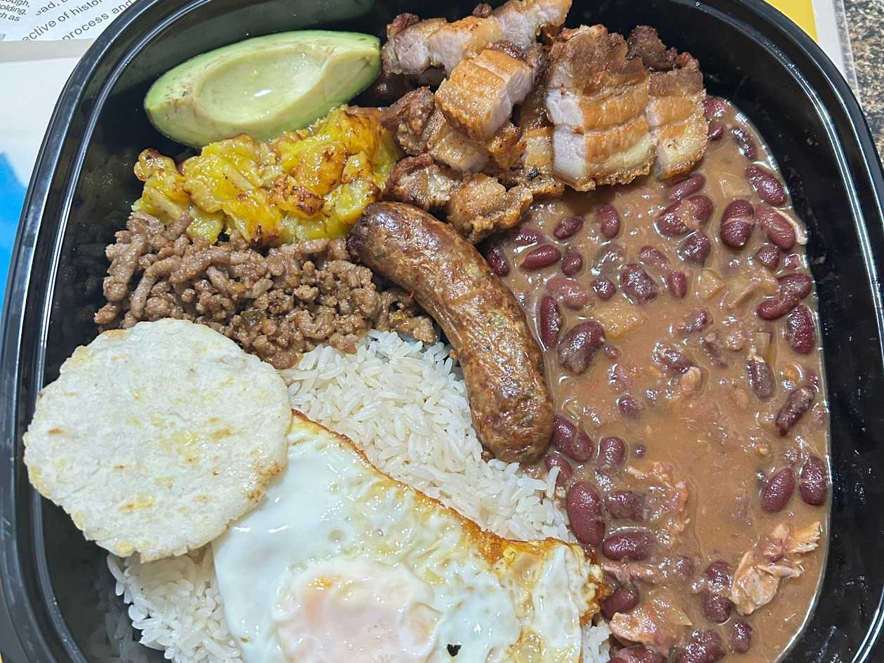 Alto de la Paz Colombian Food | Bolt Food